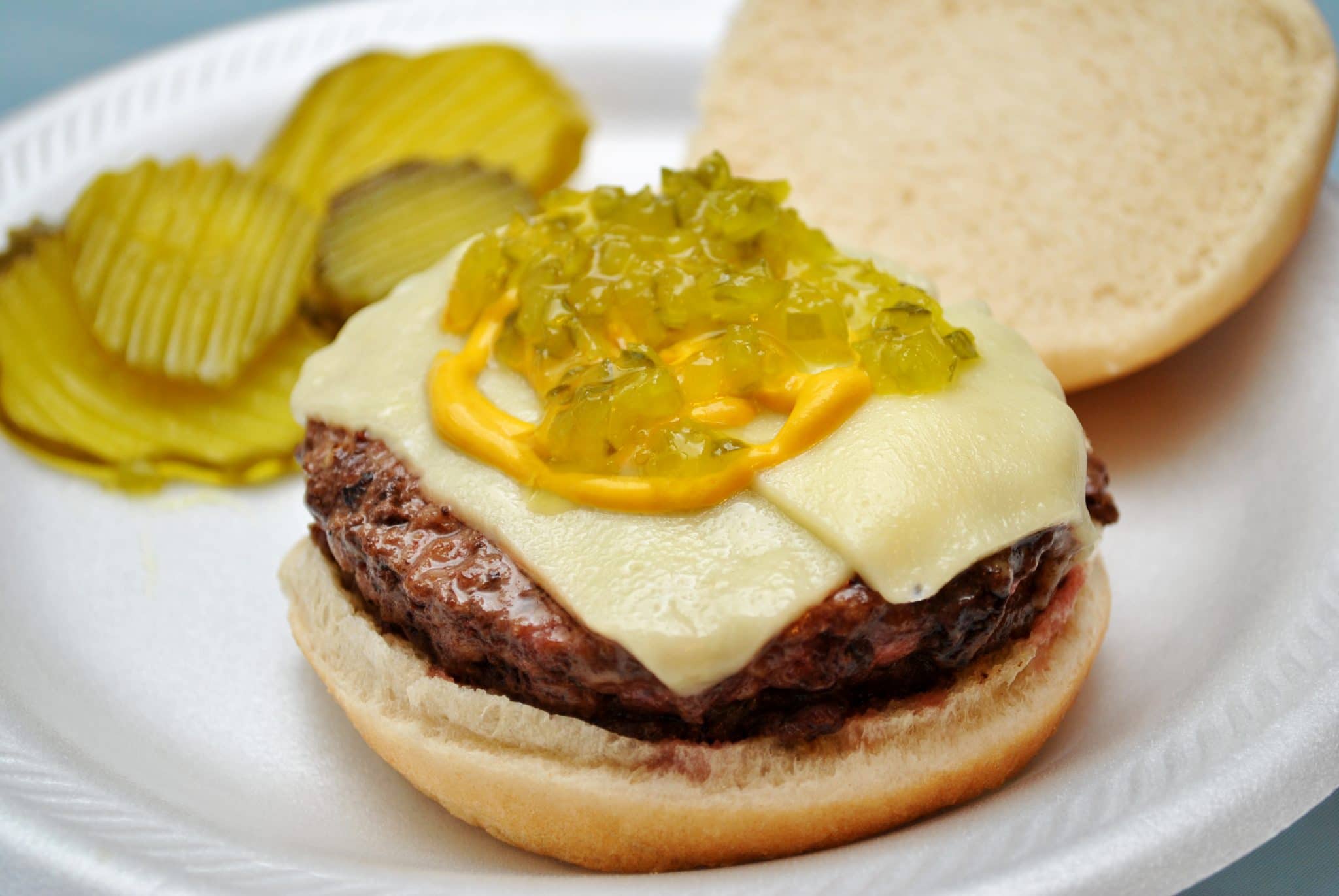 3x Insanely Good Homemade Burger Relish Recipes - One Does Simply Cook!
